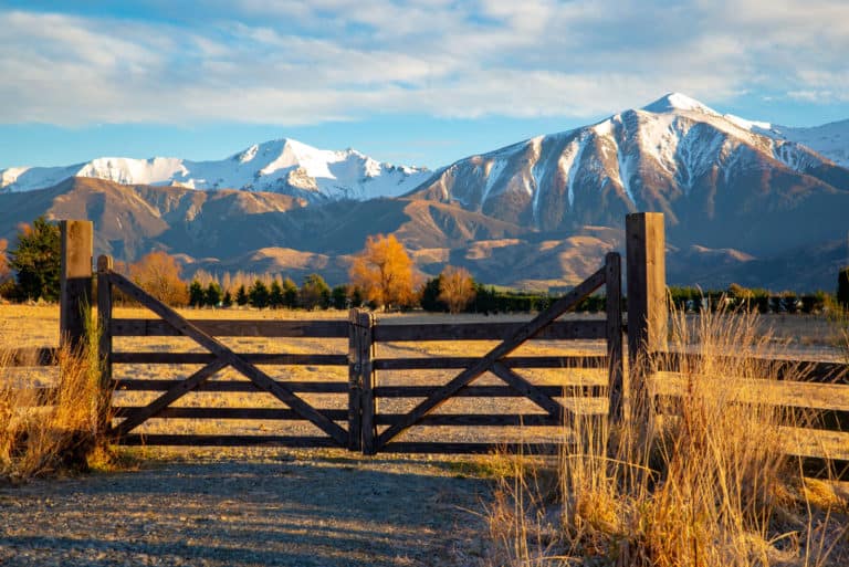 5 Ways to Set a Fence Post Without Digging – Fence Frenzy